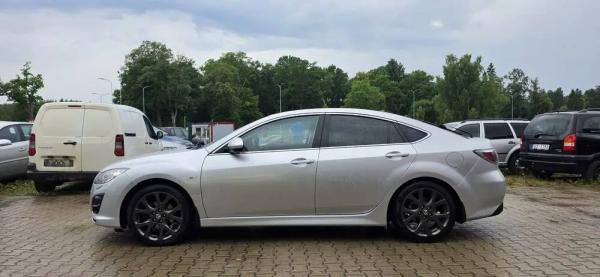 Pelēks Mazda 6 2013 Valmiera, ar dzinēja tilpumu 2.00 L un nobraukumu 153 tūkst. km par 3400 €, foto 5 vietnē AUTOMOTO.COM.LV