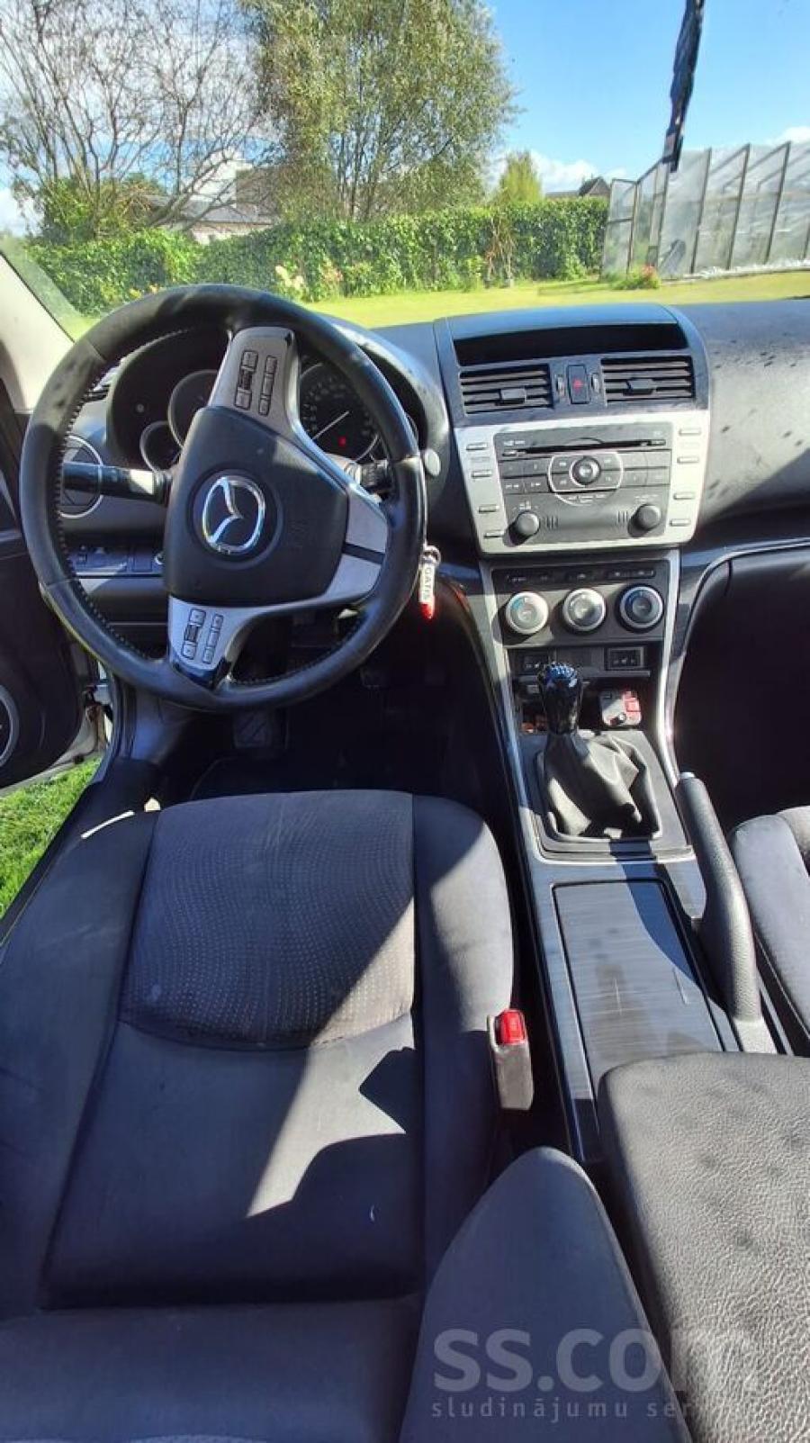 Grey Mazda 6 2009 in Ogre, with an engine capacity of 2.20 L and mileage of 353 thousand km for 3400 €, photo 6 on AUTOMOTO.COM.LV