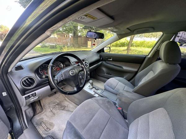 Grey Mazda 6 2005 in Vilnius, with an engine capacity of 2.30 L and mileage of 102 thousand km for 850 €, photo 7 on AUTOMOTO.COM.LV