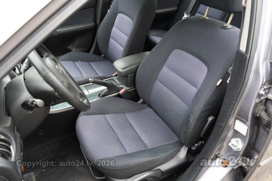Pelēks Mazda 6 2006 Tallina, ar dzinēja tilpumu 2.00 L un nobraukumu 164 tūkst. km par 2700 €, foto 10 vietnē AUTOMOTO.COM.LV
