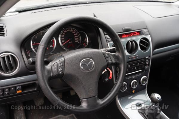 Grey Mazda 6 2006 in Tallinn, with an engine capacity of 2.00 L and mileage of 164 thousand km for 2700 €, photo 10 on AUTOMOTO.COM.LV