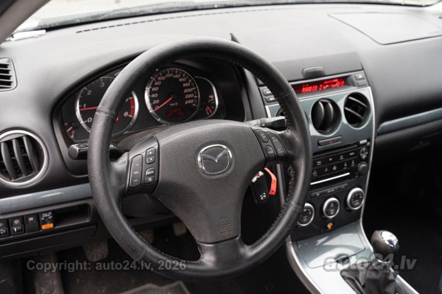 Pelēks Mazda 6 2006 Tallina, ar dzinēja tilpumu 2.00 L un nobraukumu 164 tūkst. km par 2700 €, foto 11 vietnē AUTOMOTO.COM.LV
