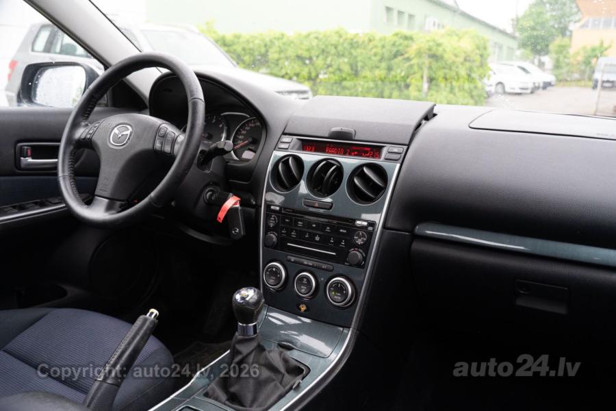 Pelēks Mazda 6 2006 Tallina, ar dzinēja tilpumu 2.00 L un nobraukumu 164 tūkst. km par 2700 €, foto 15 vietnē AUTOMOTO.COM.LV