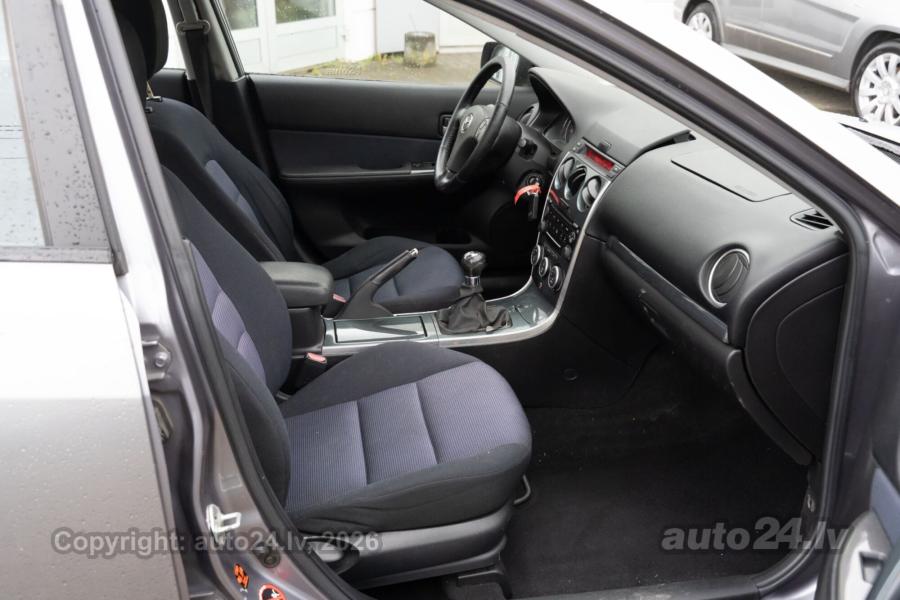Pelēks Mazda 6 2006 Tallina, ar dzinēja tilpumu 2.00 L un nobraukumu 164 tūkst. km par 2700 €, foto 16 vietnē AUTOMOTO.COM.LV