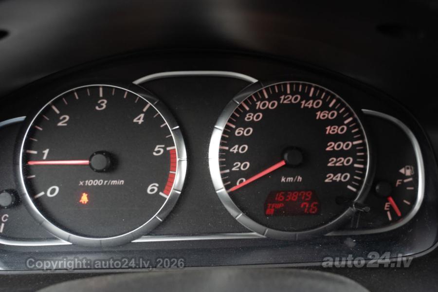 Pelēks Mazda 6 2006 Tallina, ar dzinēja tilpumu 2.00 L un nobraukumu 164 tūkst. km par 2700 €, foto 20 vietnē AUTOMOTO.COM.LV