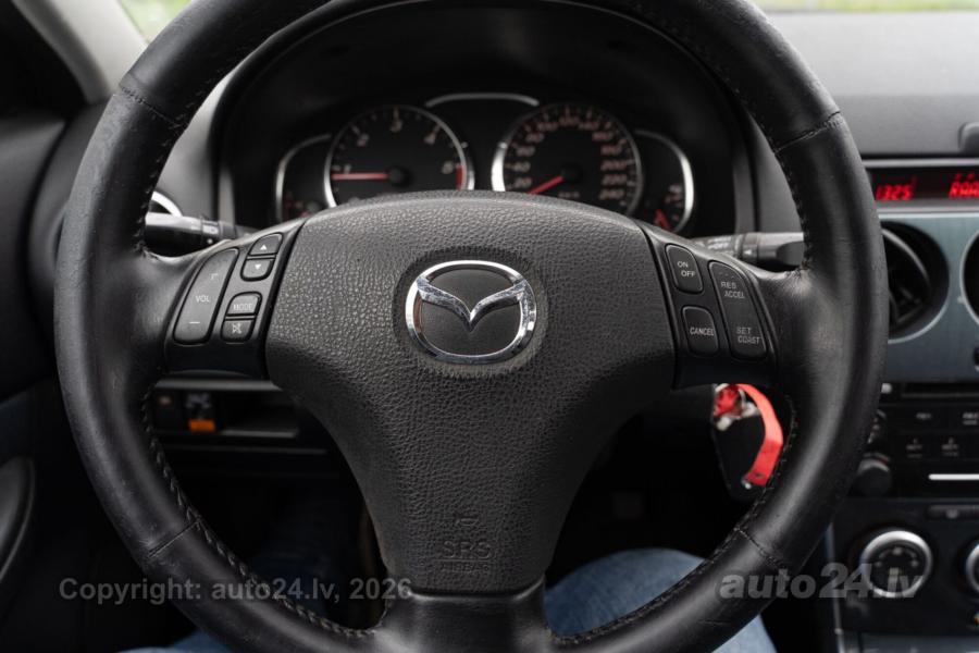 Pelēks Mazda 6 2006 Tallina, ar dzinēja tilpumu 2.00 L un nobraukumu 164 tūkst. km par 2700 €, foto 21 vietnē AUTOMOTO.COM.LV