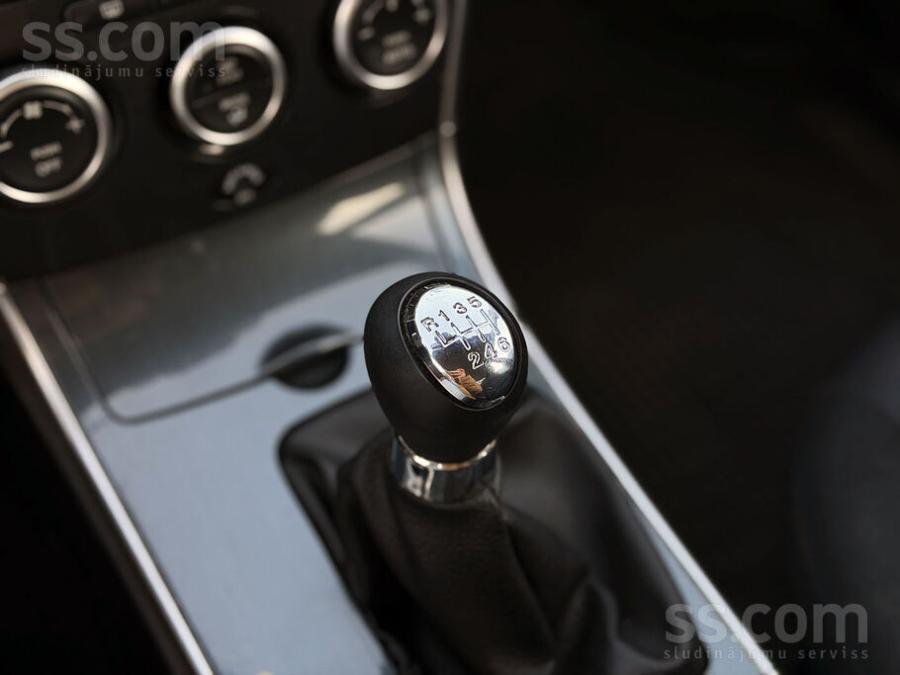 Pelēks Mazda 6 2007 Rīga, ar dzinēja tilpumu 2.00 L un nobraukumu 227 tūkst. km par 1790 €, foto 20 vietnē AUTOMOTO.COM.LV