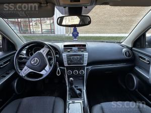 Grey Mazda 6 2008 in Riga, with an engine capacity of 2.00 L and mileage of 253 thousand km for 2700 €, photo 8 on AUTOMOTO.COM.LV
