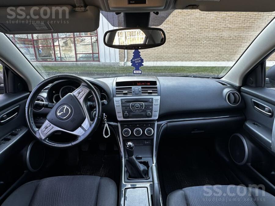 Grey Mazda 6 2008 in Riga, with an engine capacity of 2.00 L and mileage of 253 thousand km for 2700 €, photo 8 on AUTOMOTO.COM.LV