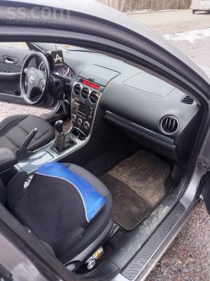 Pelēks Mazda 6 2008 Cēsis, ar dzinēja tilpumu 2.00 L un nobraukumu 235 tūkst. km par 1000 €, foto 8 vietnē AUTOMOTO.COM.LV
