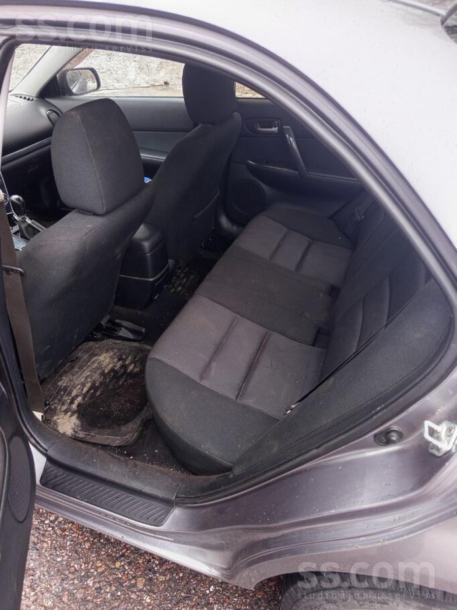 Pelēks Mazda 6 2008 Cēsis, ar dzinēja tilpumu 2.00 L un nobraukumu 235 tūkst. km par 1000 €, foto 12 vietnē AUTOMOTO.COM.LV