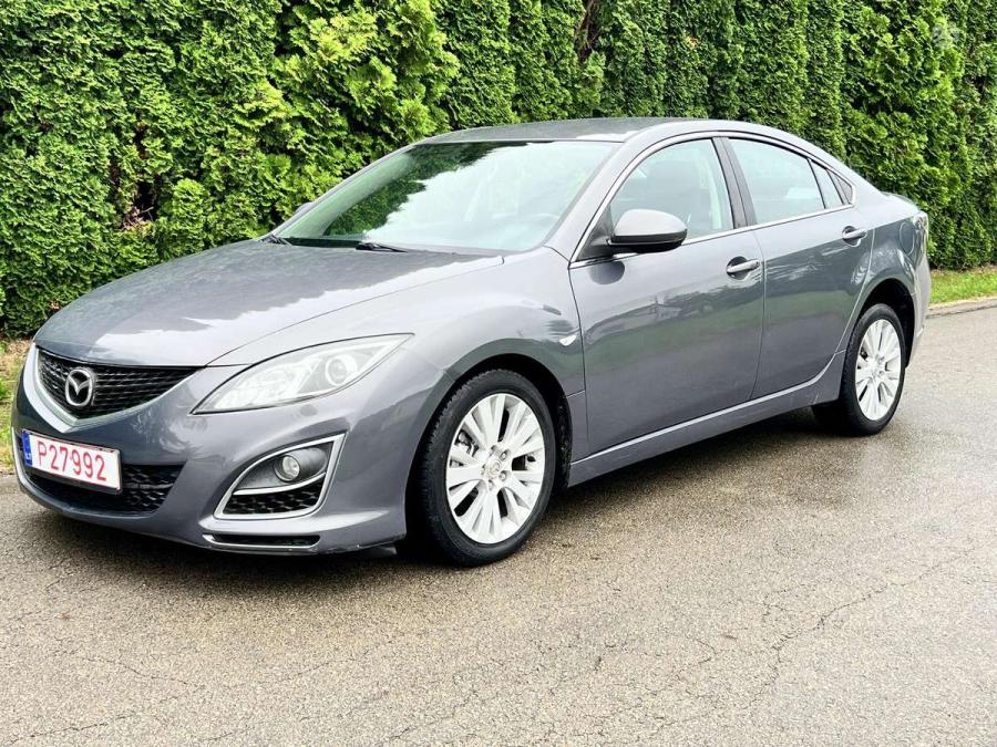 Grey Mazda 6 2008 in Marijampole, with an engine capacity of 2.00 L and mileage of 223 thousand km for 2300 €, photo 4 on AUTOMOTO.COM.LV