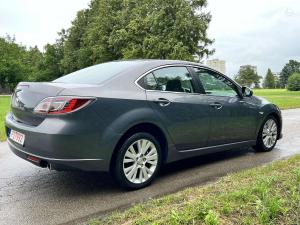 Grey Mazda 6 2008 in Marijampole, with an engine capacity of 2.00 L and mileage of 236 thousand km for 2300 €, photo 5 on AUTOMOTO.COM.LV