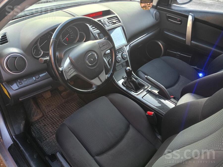 Grey Mazda 6 2008 in Riga, with an engine capacity of 2.00 L and mileage of 193 thousand km for 2000 €, photo 5 on AUTOMOTO.COM.LV