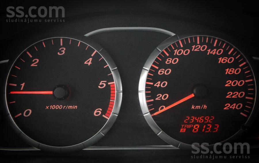 Pelēks Mazda 6 2008 Rīga, ar dzinēja tilpumu 2.00 L un nobraukumu 234 tūkst. km par 1100 €, foto 16 vietnē AUTOMOTO.COM.LV