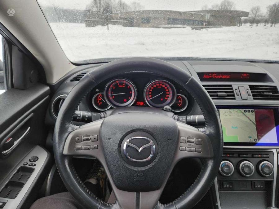 Grey Mazda 6 2009 in Kaunas, with an engine capacity of 2.49 L and mileage of 326 thousand km for 1900 €, photo 11 on AUTOMOTO.COM.LV