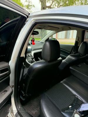 Grey Mazda 6 2009 in Valga, with an engine capacity of 2.00 L and mileage of 0 thousand km for 2600 €, photo 10 on AUTOMOTO.COM.LV