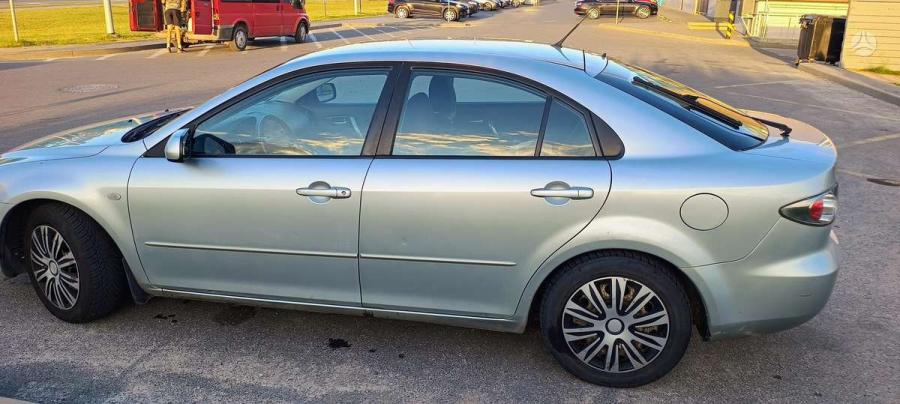 Grey Mazda 6 2009 in Vilnius, with an engine capacity of 2.30 L and mileage of 200 thousand km for 1000 €, photo 9 on AUTOMOTO.COM.LV
