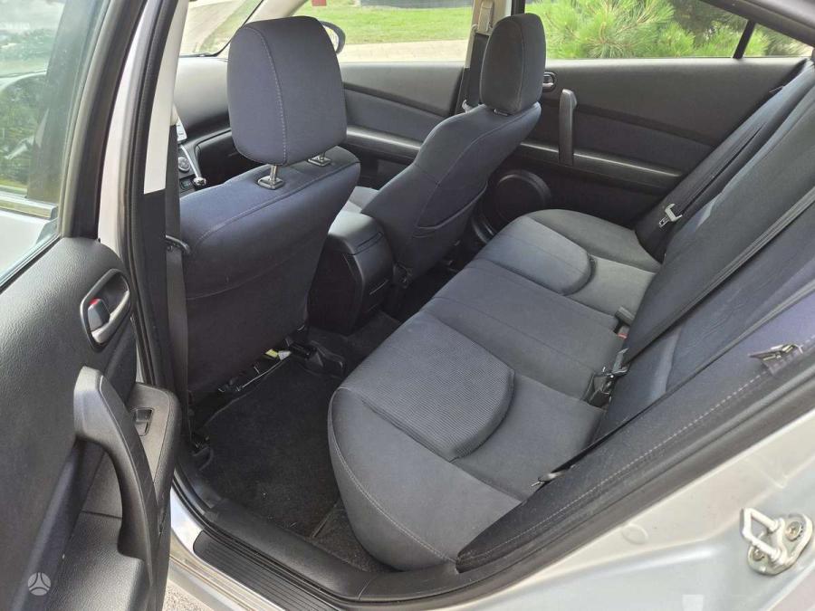 Grey Mazda 6 2009 in Vilnius, with an engine capacity of 1.80 L and mileage of 202 thousand km for 1000 €, photo 13 on AUTOMOTO.COM.LV