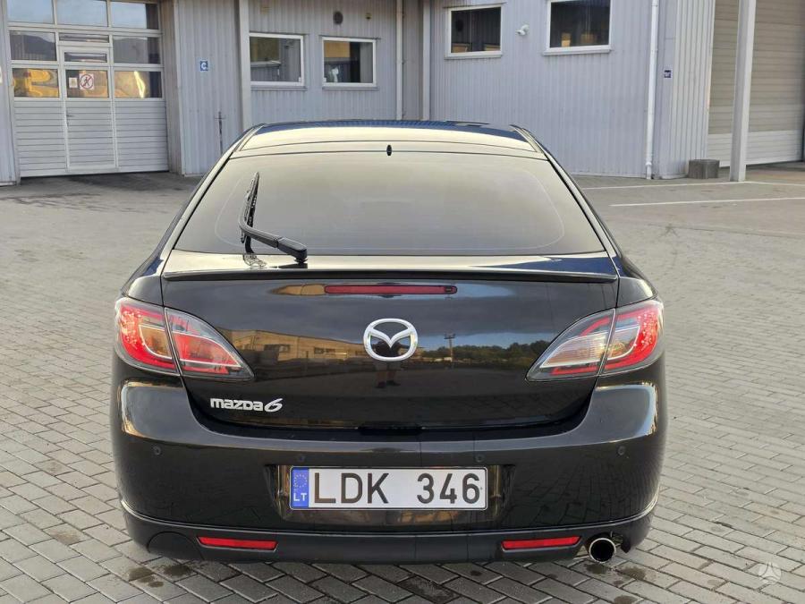 Grey Mazda 6 2009 in Silute, with an engine capacity of 2.00 L and mileage of 266 thousand km for 2300 €, photo 6 on AUTOMOTO.COM.LV