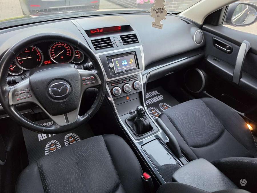 Grey Mazda 6 2009 in Silute, with an engine capacity of 2.00 L and mileage of 266 thousand km for 2300 €, photo 16 on AUTOMOTO.COM.LV