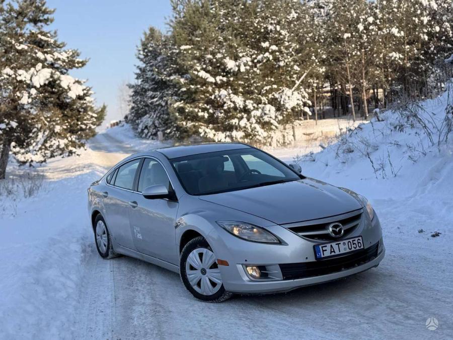 Pelēks Mazda 6 2010 Viļņa, ar dzinēja tilpumu 2.50 L un nobraukumu 157 tūkst. km par 2700 €, foto 3 vietnē AUTOMOTO.COM.LV