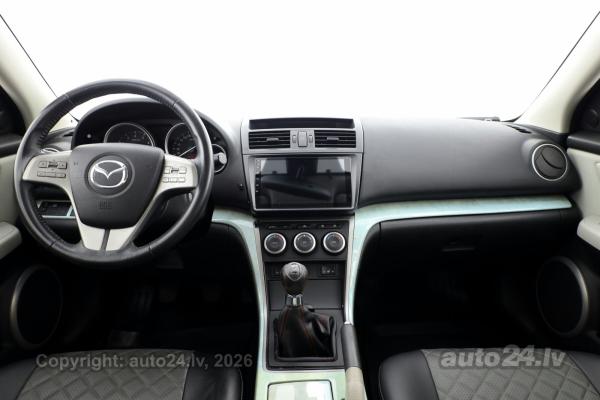 Pelēks Mazda 6 2010 Tallina, ar dzinēja tilpumu 2.00 L un nobraukumu 179 tūkst. km par 1999 €, foto 5 vietnē AUTOMOTO.COM.LV