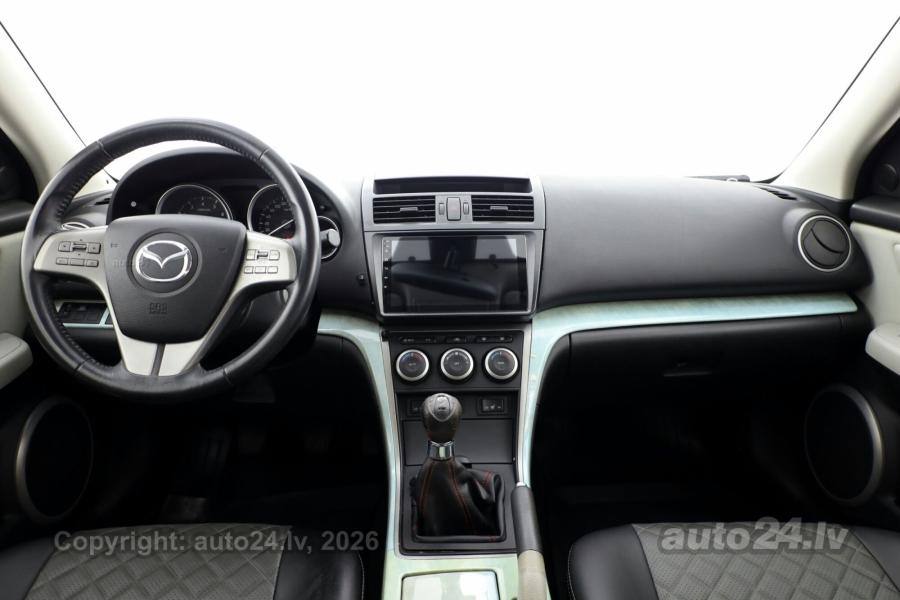 Grey Mazda 6 2010 in Tallinn, with an engine capacity of 2.00 L and mileage of 179 thousand km for 1999 €, photo 6 on AUTOMOTO.COM.LV