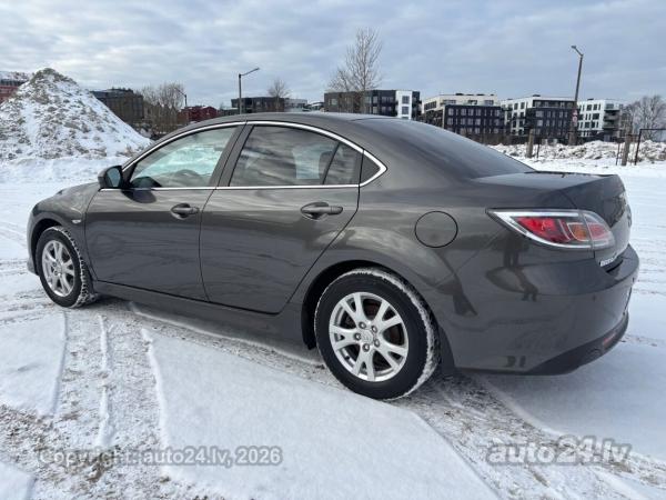 Pelēks Mazda 6 2011 Tallina, ar dzinēja tilpumu 1.80 L un nobraukumu 142 tūkst. km par 4790 €, foto 3 vietnē AUTOMOTO.COM.LV