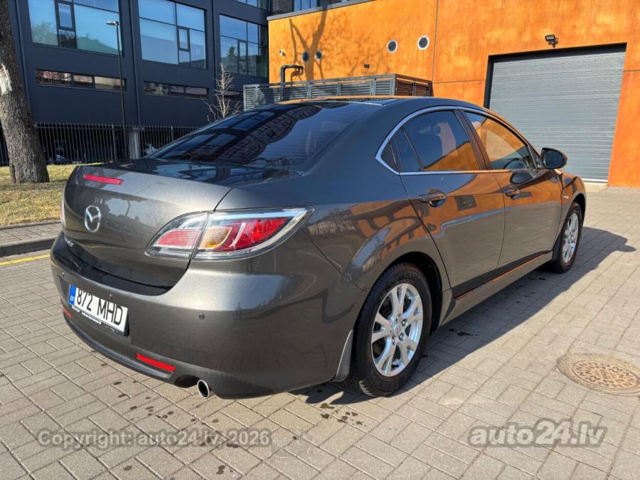 Pelēks Mazda 6 2011 Tallina, ar dzinēja tilpumu 1.80 L un nobraukumu 142 tūkst. km par 4990 €, foto 6 vietnē AUTOMOTO.COM.LV