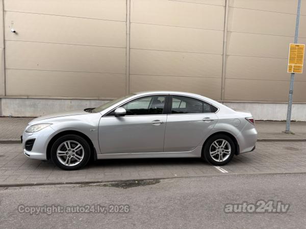 Pelēks Mazda 6 2011 Tallina, ar dzinēja tilpumu 1.80 L un nobraukumu 110 tūkst. km par 4400 €, foto 3 vietnē AUTOMOTO.COM.LV
