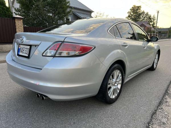 Pelēks Mazda 6 2011 Birštonas, ar dzinēja tilpumu 2.50 L un nobraukumu 195 tūkst. km par 2850 €, foto 4 vietnē AUTOMOTO.COM.LV