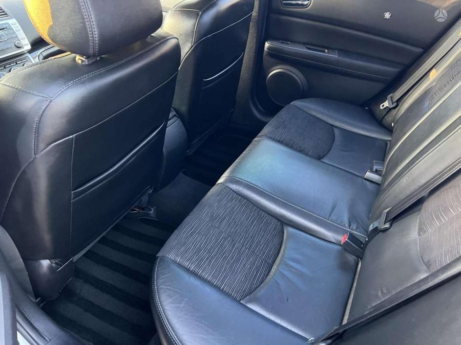 Grey Mazda 6 2011 in Birstonas, with an engine capacity of 2.50 L and mileage of 195 thousand km for 2850 €, photo 12 on AUTOMOTO.COM.LV
