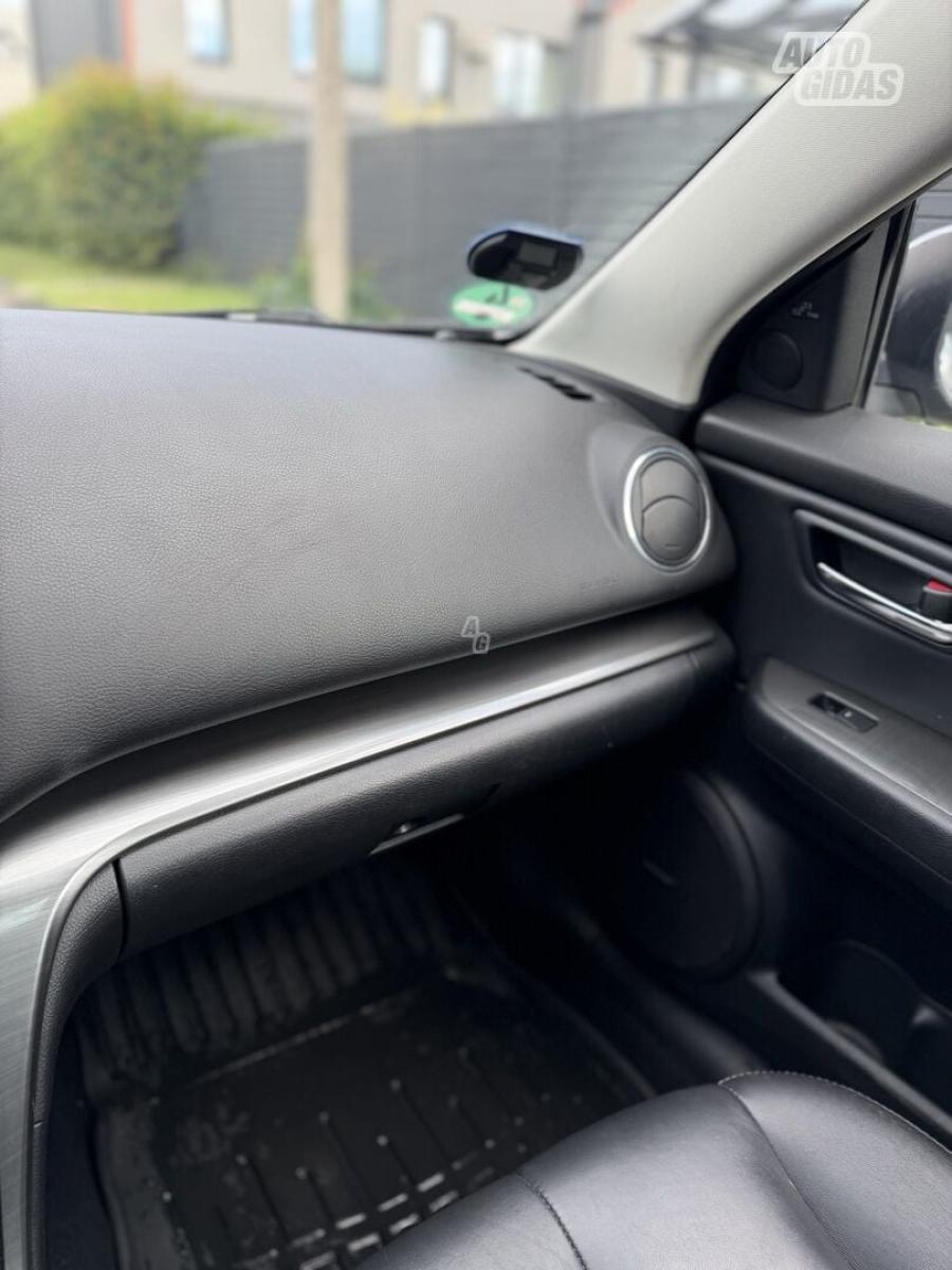 Grey Mazda 6 2012 in Kaunas, with an engine capacity of 2.20 L and mileage of 333 thousand km for 3300 €, photo 31 on AUTOMOTO.COM.LV