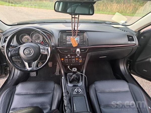 Pelēks Mazda 6 2013 Bauska, ar dzinēja tilpumu 2.20 L un nobraukumu 308 tūkst. km par 5200 €, foto 5 vietnē AUTOMOTO.COM.LV