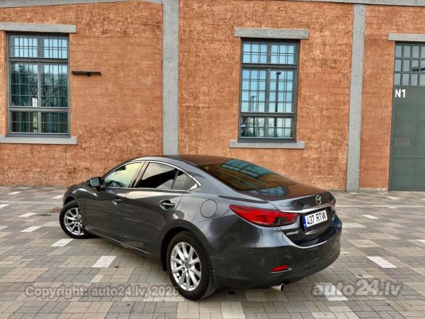 Pelēks Mazda 6 2013 Tallina, ar dzinēja tilpumu 2.20 L un nobraukumu 185 tūkst. km par 6999 €, foto 4 vietnē AUTOMOTO.COM.LV
