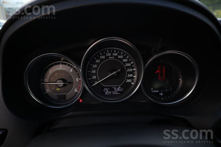 Pelēks Mazda 6 2013 Rīga, ar dzinēja tilpumu 2.20 L un nobraukumu 0 tūkst. km par 6490 €, foto 16 vietnē AUTOMOTO.COM.LV