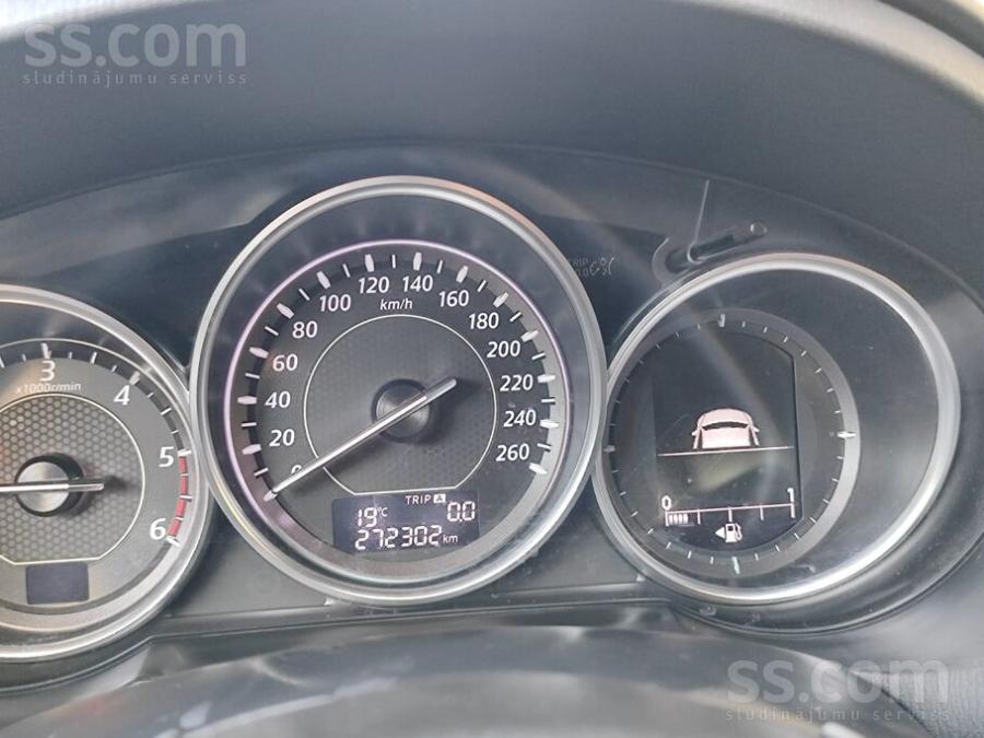 Grey Mazda 6 2013 in Riga, with an engine capacity of 2.20 L and mileage of 272 thousand km for 3300 €, photo 11 on AUTOMOTO.COM.LV
