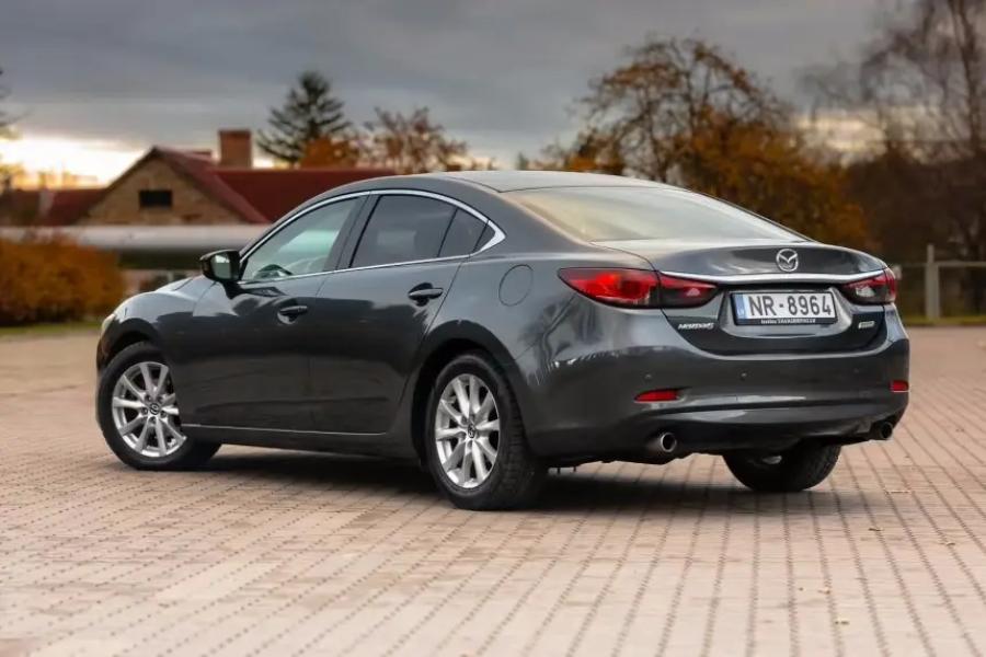 Grey Mazda 6 2013 in Jelgava, with an engine capacity of 2.20 L and mileage of 272 thousand km for 7290 €, photo 7 on AUTOMOTO.COM.LV