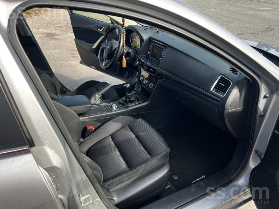 Grey Mazda 6 2013 in Riga, with an engine capacity of 2.20 L and mileage of 276 thousand km for 6250 €, photo 11 on AUTOMOTO.COM.LV
