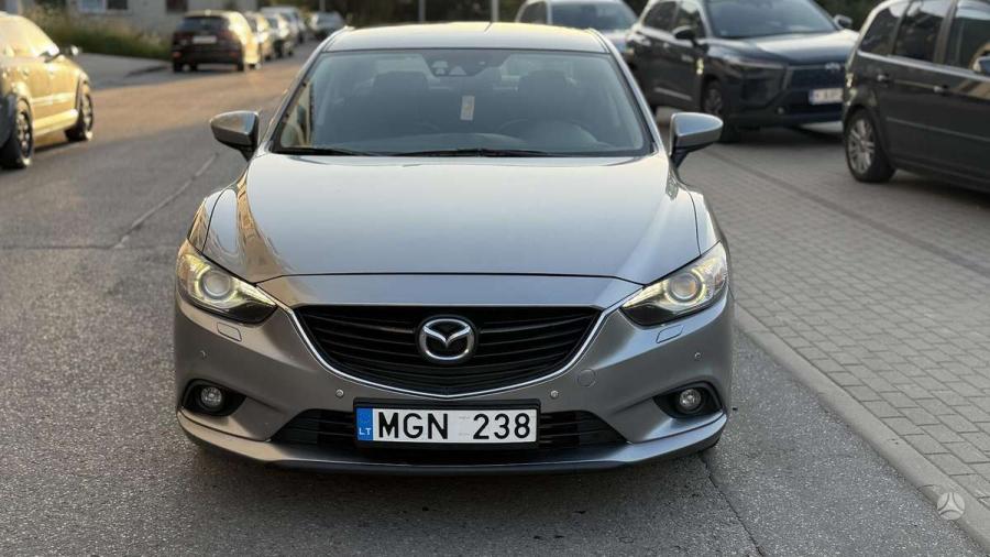 Grey Mazda 6 2013 in Vilnius, with an engine capacity of 2.18 L and mileage of 289 thousand km for 4600 €, photo 4 on AUTOMOTO.COM.LV