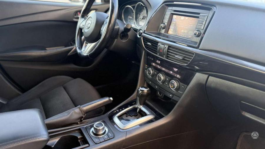 Grey Mazda 6 2013 in Vilnius, with an engine capacity of 2.18 L and mileage of 289 thousand km for 4600 €, photo 18 on AUTOMOTO.COM.LV
