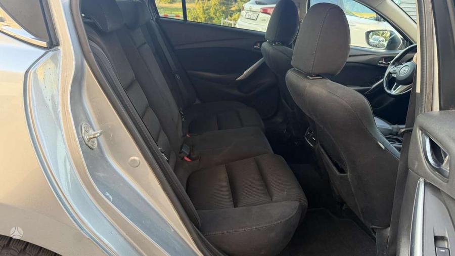 Grey Mazda 6 2013 in Vilnius, with an engine capacity of 2.18 L and mileage of 289 thousand km for 4600 €, photo 22 on AUTOMOTO.COM.LV