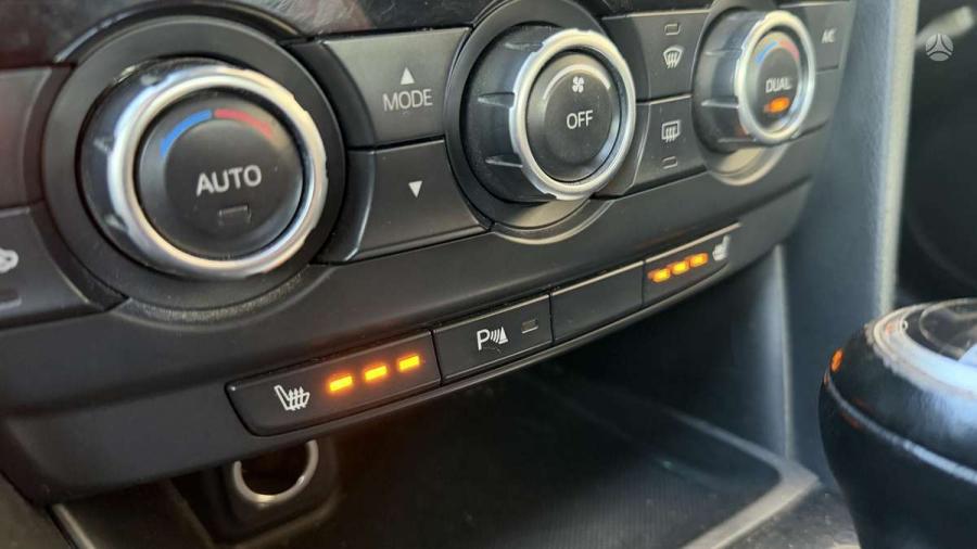 Grey Mazda 6 2013 in Vilnius, with an engine capacity of 2.18 L and mileage of 289 thousand km for 4600 €, photo 24 on AUTOMOTO.COM.LV