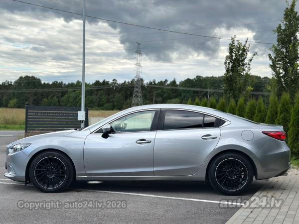 Grey Mazda 6 2013 in Tallinn, with an engine capacity of 2.20 L and mileage of 294 thousand km for 5999 €, photo 4 on AUTOMOTO.COM.LV