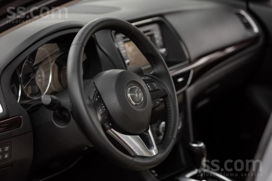 Pelēks Mazda 6 2013 Jelgava, ar dzinēja tilpumu 2.00 L un nobraukumu 234 tūkst. km par 7999 €, foto 18 vietnē AUTOMOTO.COM.LV