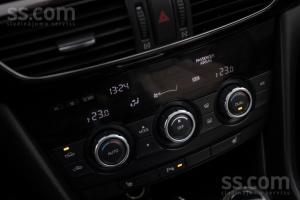 Pelēks Mazda 6 2013 Jelgava, ar dzinēja tilpumu 2.00 L un nobraukumu 234 tūkst. km par 7999 €, foto 21 vietnē AUTOMOTO.COM.LV
