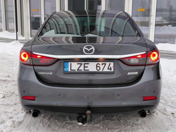 Pelēks Mazda 6 2014 Viļņa, ar dzinēja tilpumu 2.19 L un nobraukumu 274 tūkst. km par 5700 €, foto 5 vietnē AUTOMOTO.COM.LV