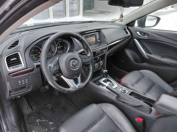 Pelēks Mazda 6 2014 Viļņa, ar dzinēja tilpumu 2.19 L un nobraukumu 274 tūkst. km par 5700 €, foto 7 vietnē AUTOMOTO.COM.LV