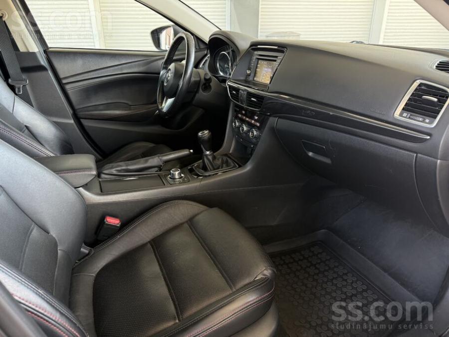 Grey Mazda 6 2014 in Riga, with an engine capacity of 2.20 L and mileage of 228 thousand km for 6690 €, photo 14 on AUTOMOTO.COM.LV